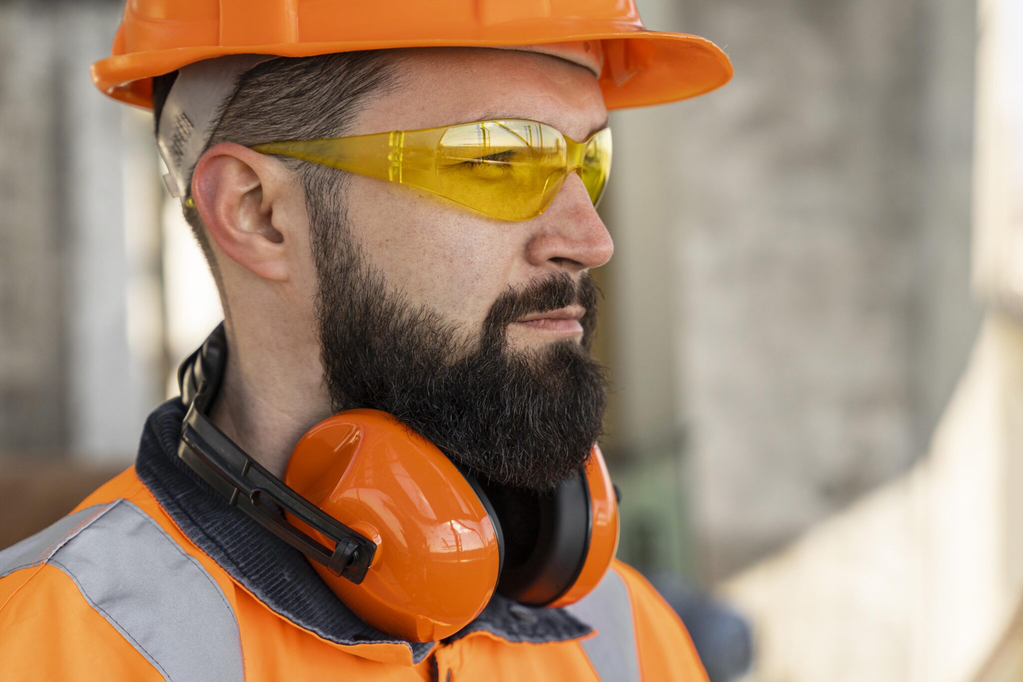 How To Choose Hearing Protectors For Construction Workers – A Buyer’s Guide