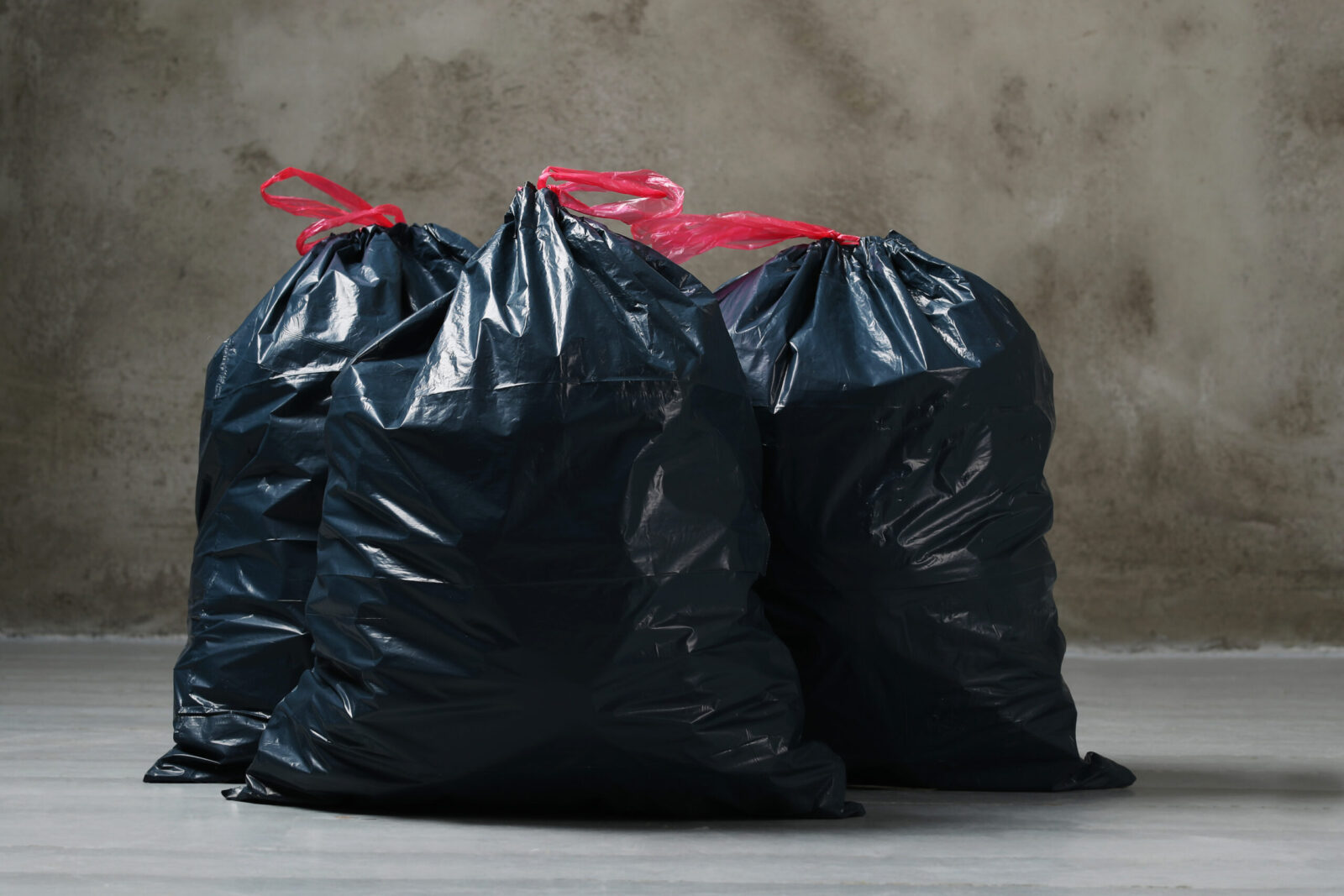 How to Select the Right Garbage Bags for Your Business